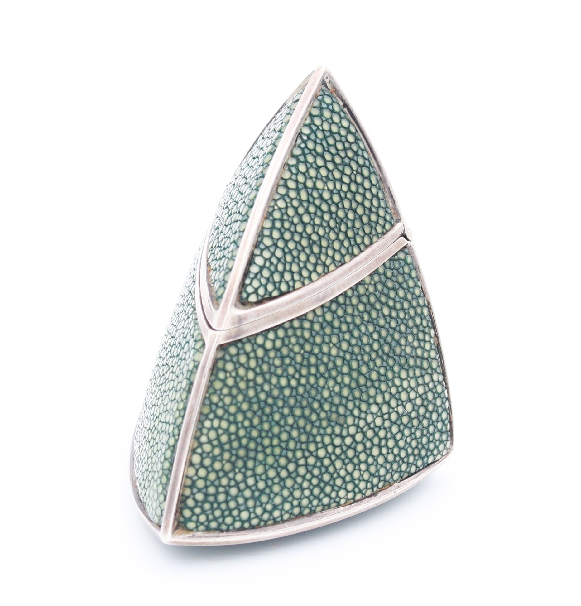 Silversmithing – The Meeting of Art and Function